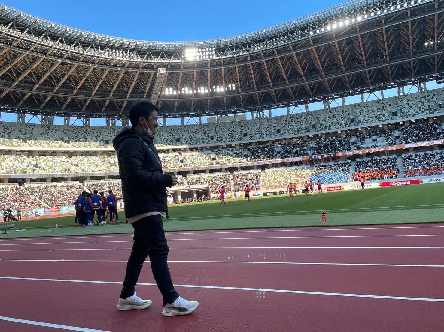 HIGH PERFORMANCE FOOTBALL ANALYSIS